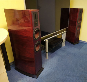 Used Dali Helicon 400 Floorstanding speakers for Sale | HifiShark.com