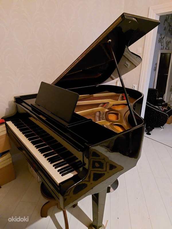 Klaver Estonia - Ahja, Põlva vald, Põlvamaa - Muusikariistad, Klaverid ...